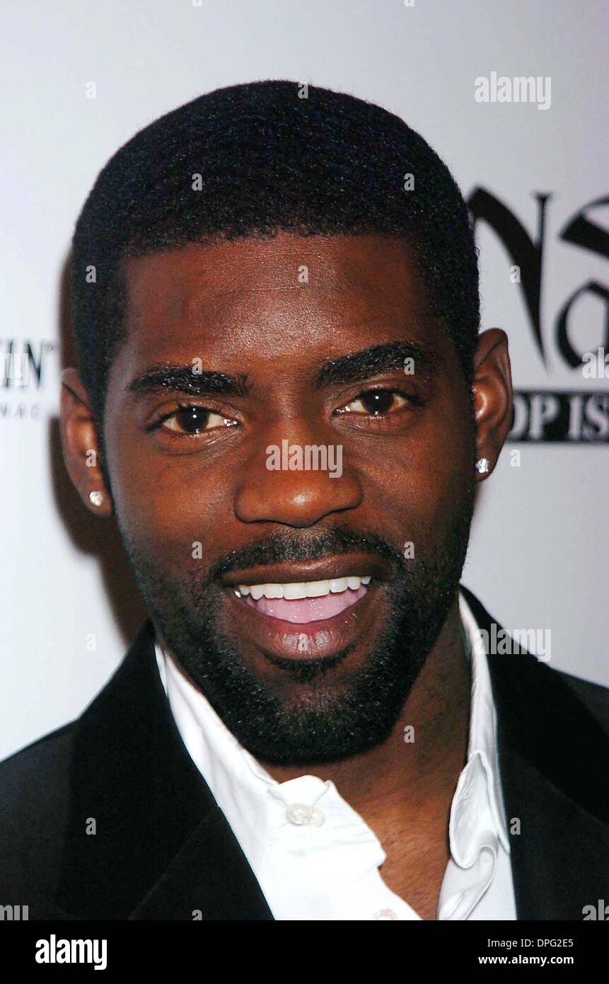 Dec. 19, 2006 - New York, New York, U.S. - MULTI-PLATINUM RAP ICON NAS ...