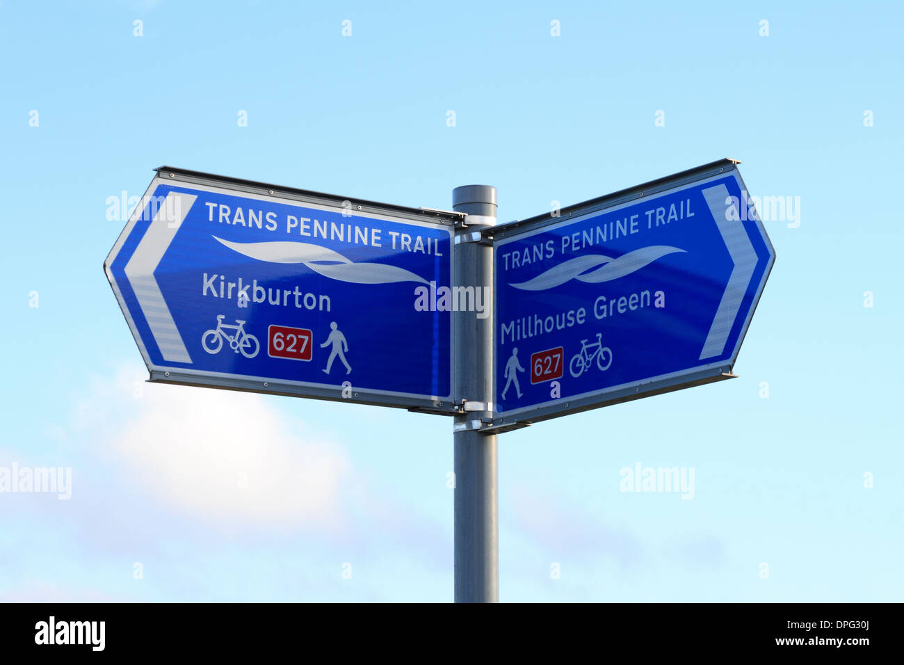 Pennine cycle hi-res stock photography and images - Alamy