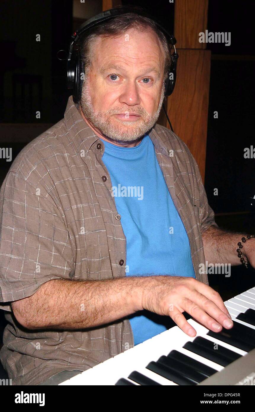 Team recording hi-res stock photography and images - Alamy