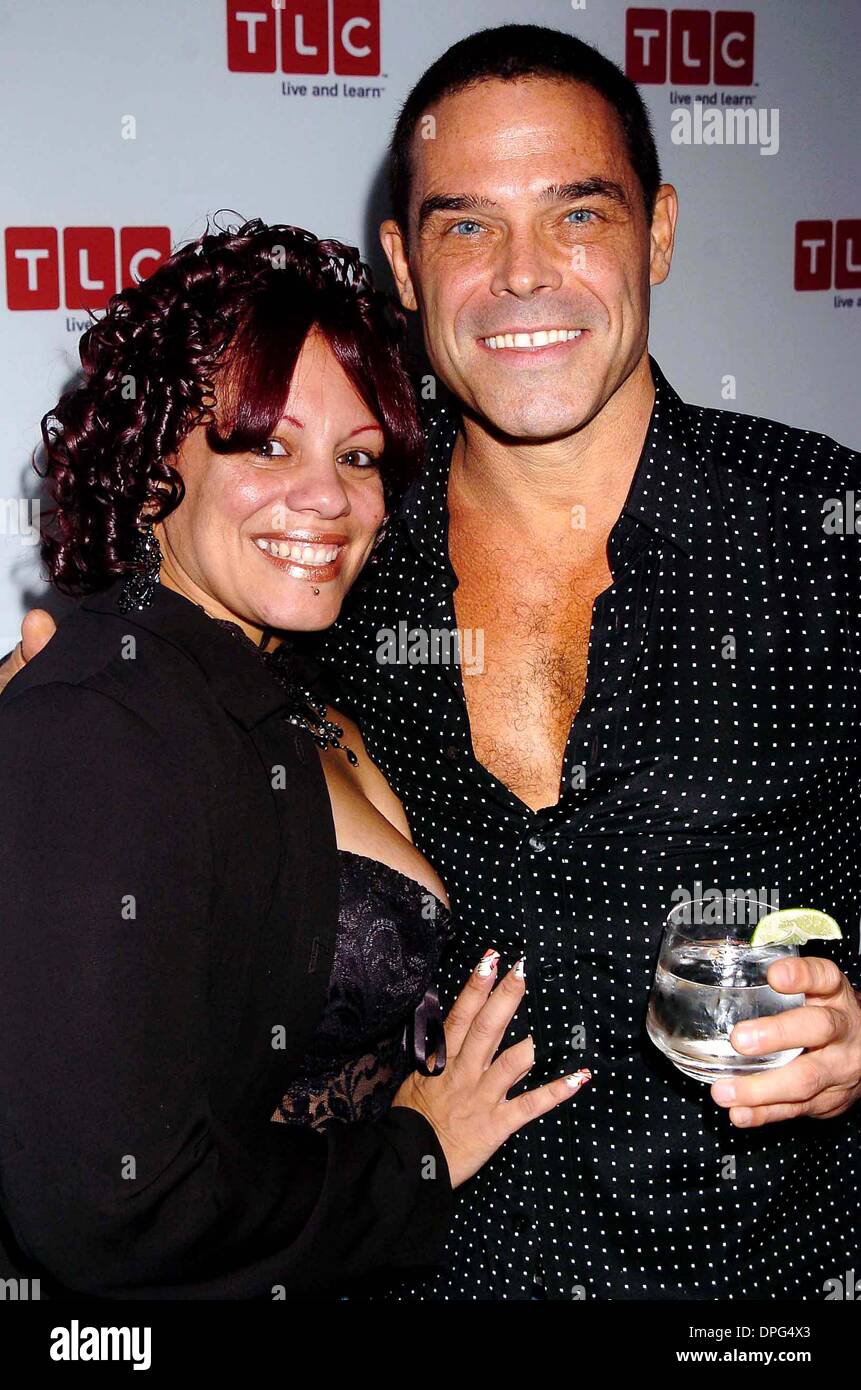 Violeta galagarza hi-res stock photography and images - Alamy