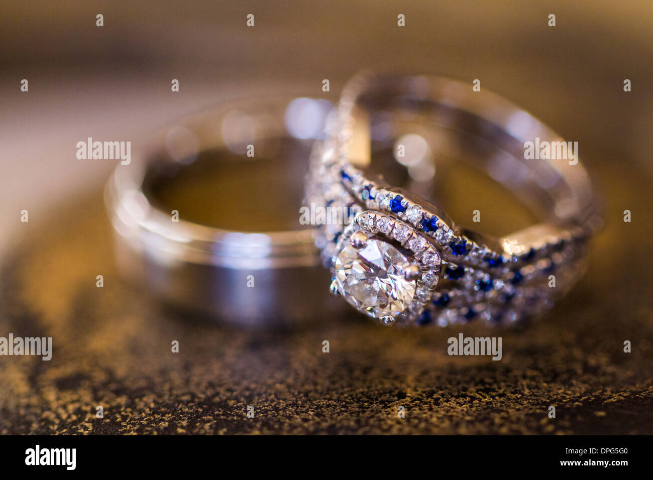Wedding rings with white gold and diamonds Stock Photo - Alamy