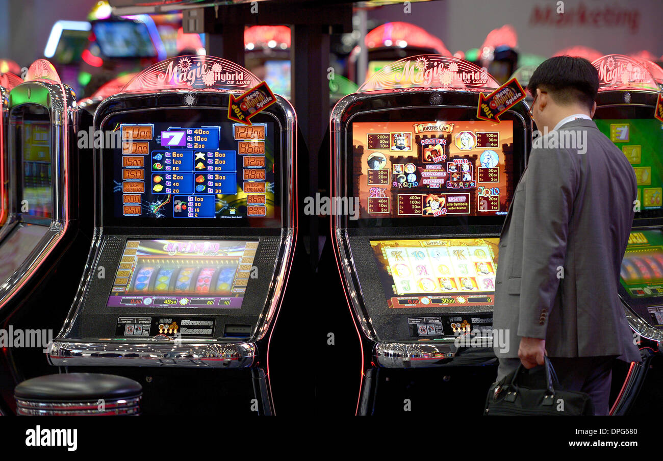 Gaming Machines High Resolution Stock Photography and Images - Alamy