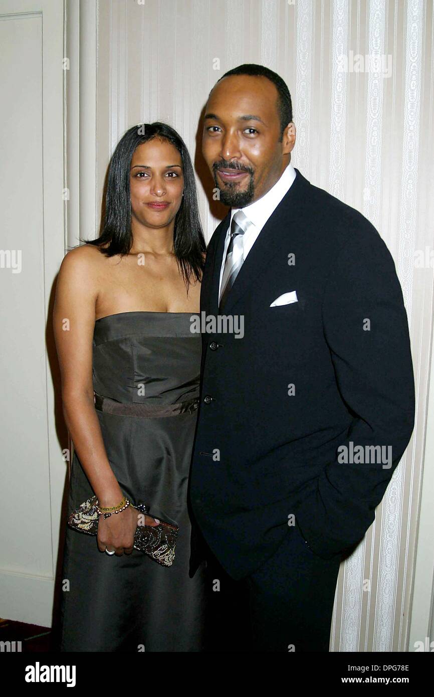 Mar. 9, 2006 - New York, New York, U.S. - K47130JBU.IRTS TRIBUTE TO ...