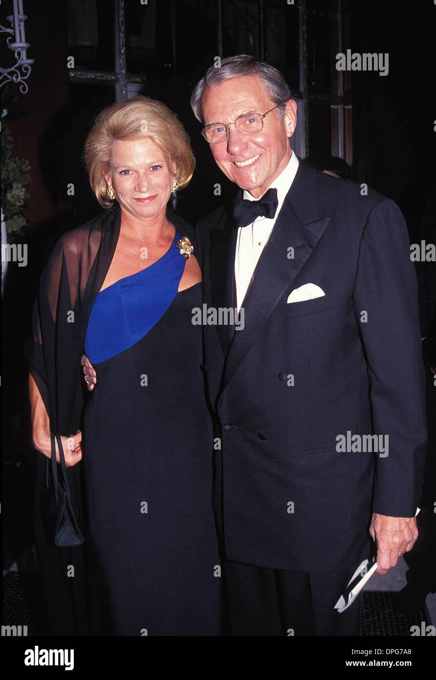 Mar. 20, 2006 - New York, New York, U.S. - BILL BEUTEL WITH HIS WIFE ...