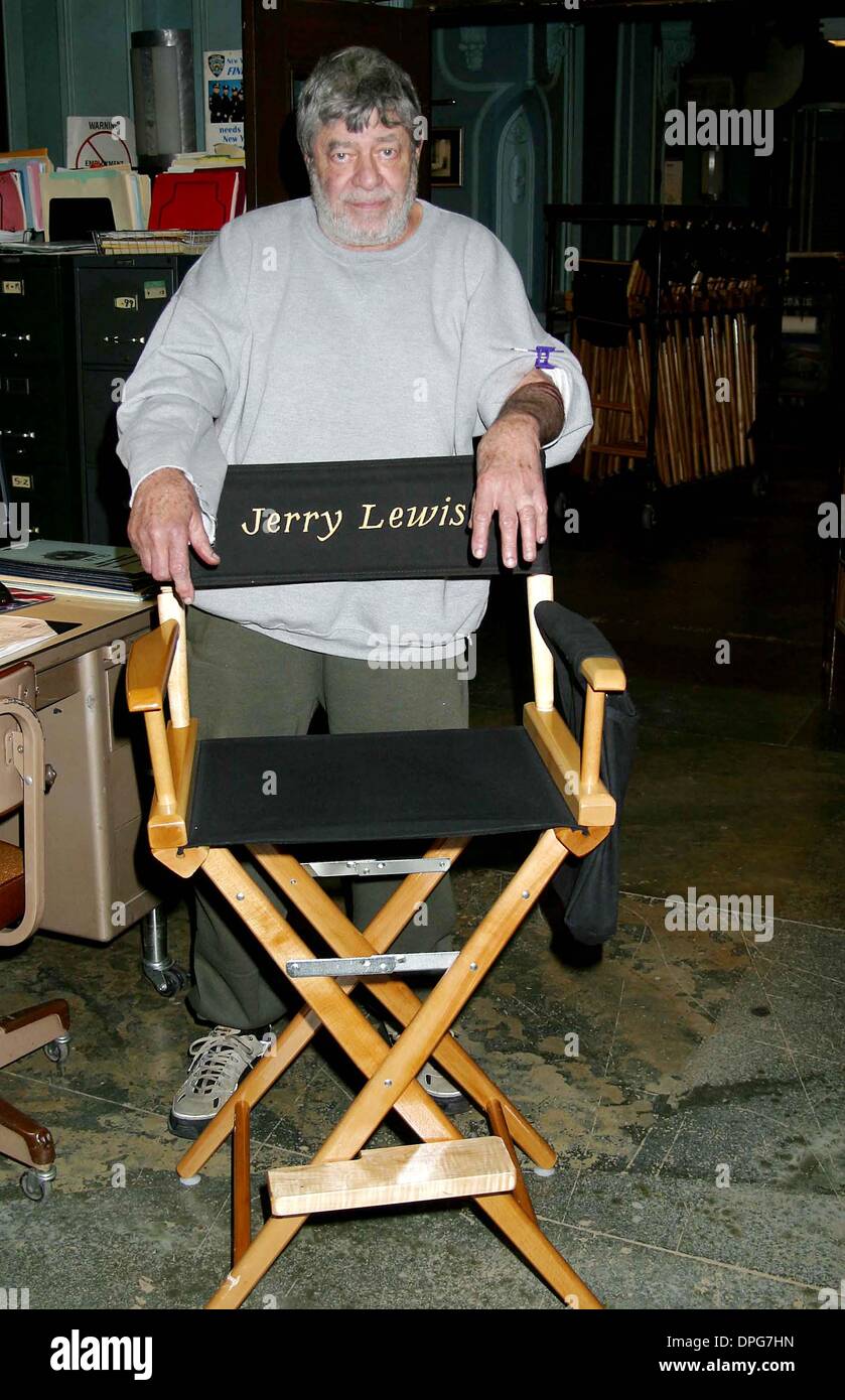 Apr. 7, 2006 - New York, New York, U.S. - K47451JBU.***EXCLUSIVE ...