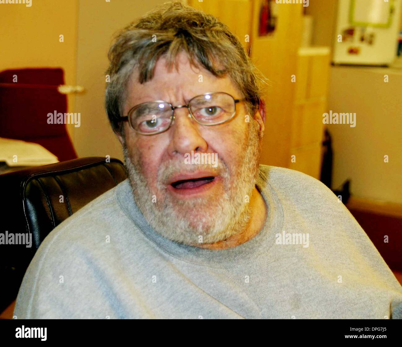 Apr. 7, 2006 - New York, New York, U.S. - K47451JBU.***EXCLUSIVE ...