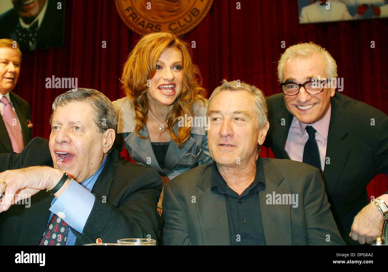 June 9, 2006 - New York, New York, U.S. - K48262JBU.FRIARS CLUB TO ...