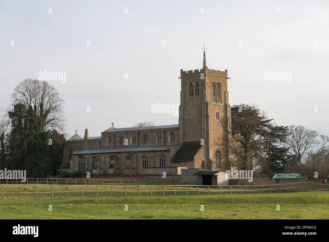 Priory of st andrew hi-res stock photography and images - Alamy