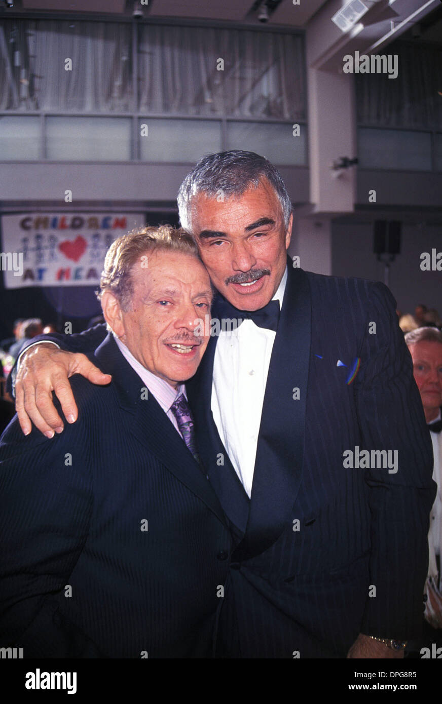 Sept. 22, 2006 - New York, New York, U.S. - JERRY STILLER WITH BURT ...