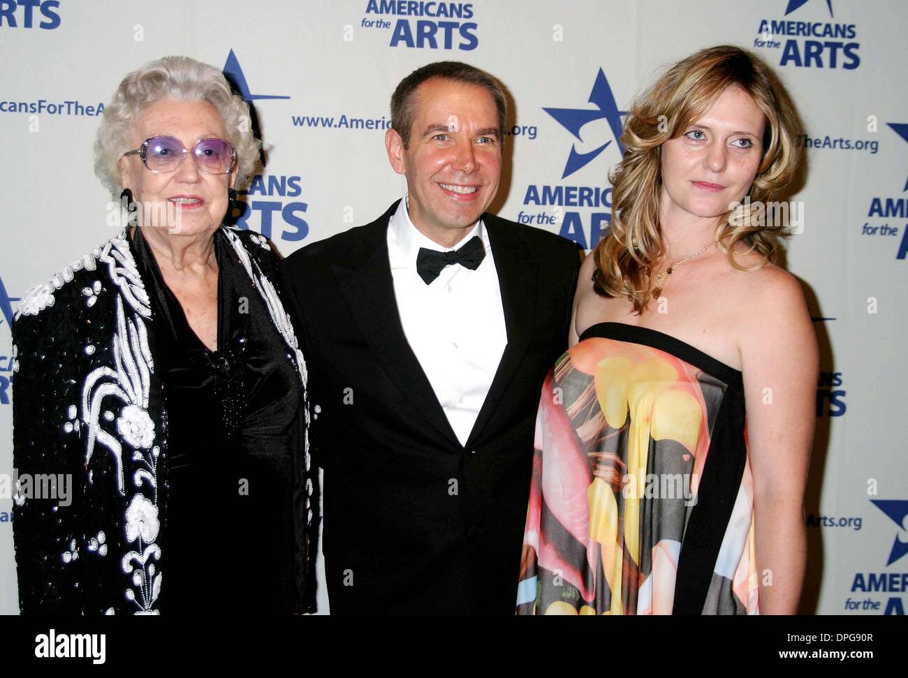 Jeff koons and wife hi-res stock photography and images - Alamy