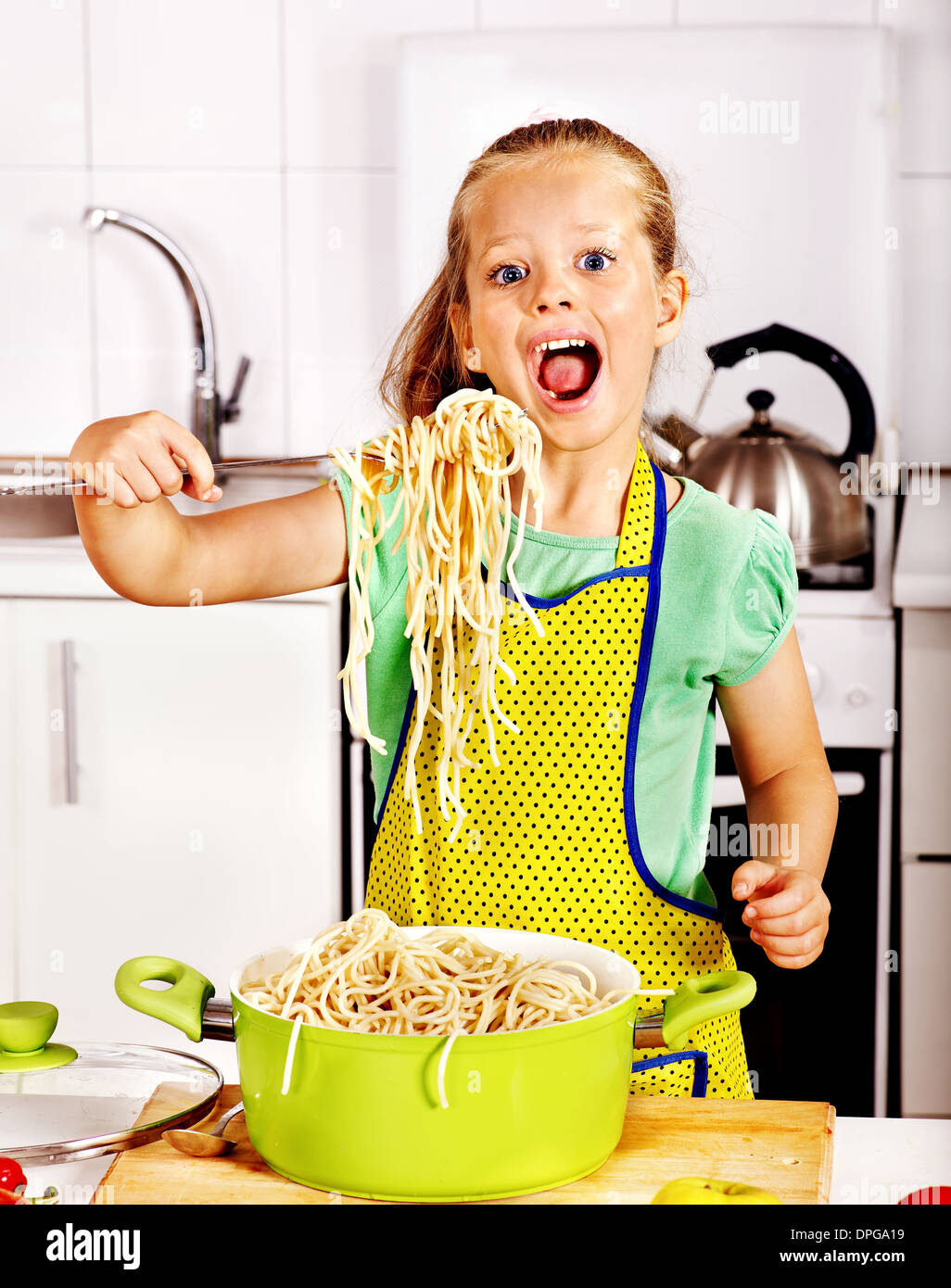 Children Eating Spaghetti High Resolution Stock Photography and Images ...