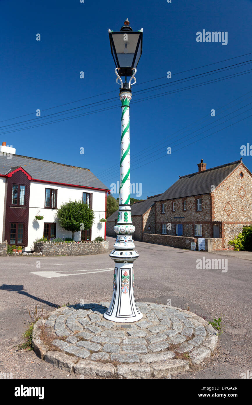 Lamppost or lamp post hi-res stock photography and images - Alamy