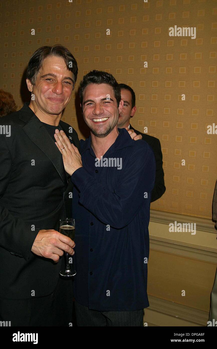 Jan. 31, 2006 - New York, New York, U.S. - K46575JBU.OPENING NIGHT OF ...