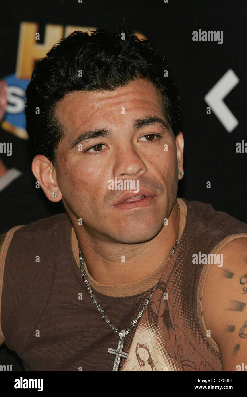 May 21, 2006 - New York, New York, U.S. - UPCOMING BOXING MATCHES ...