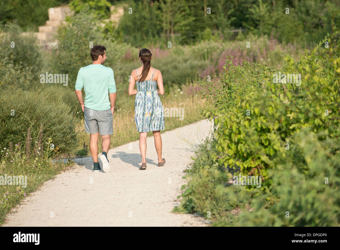 Walk through park hi-res stock photography and images - Alamy