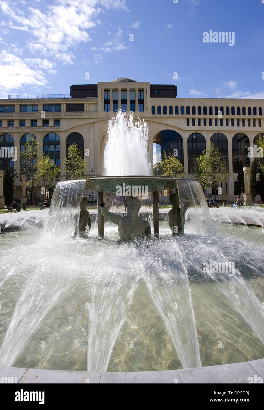 Antigone statue hi-res stock photography and images - Alamy
