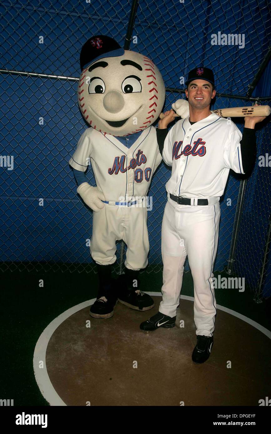 Apr. 3, 2006 - New York, New York, U.S. - UNVEILING OF WAX FIGURE OF ...