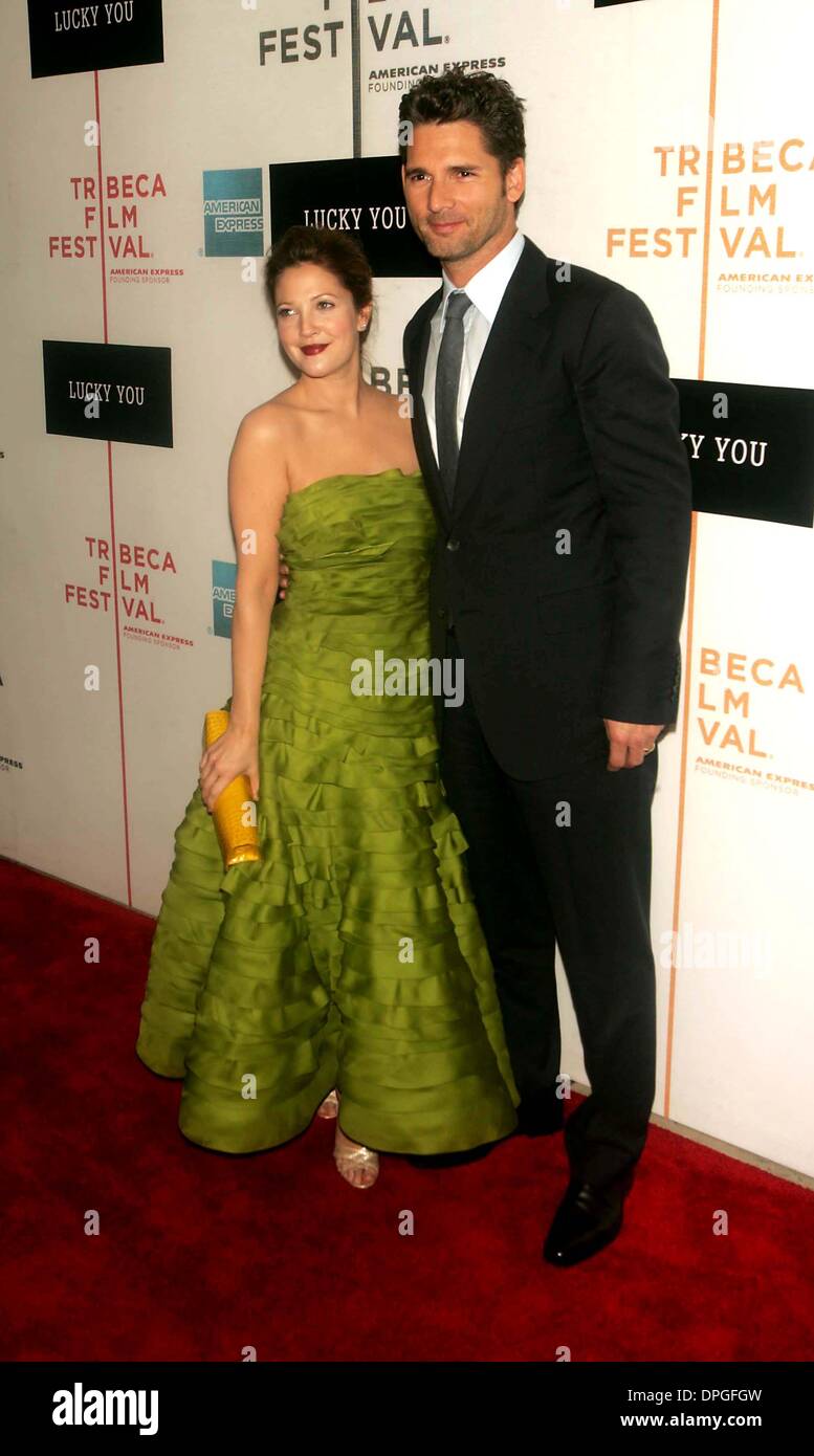 May 1, 2006 - New York, New York, U.S. - K52836RM.6TH ANNUAL TRIBECA ...