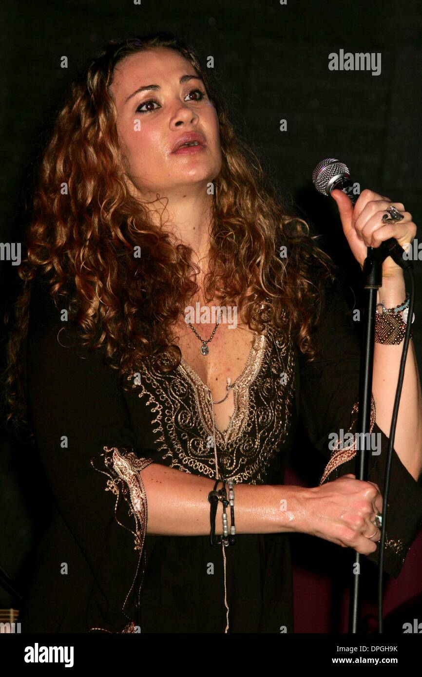 Oct. 23, 2006 - New York, New York, U.S. - K55298RM.***EXCLUSIVE ...