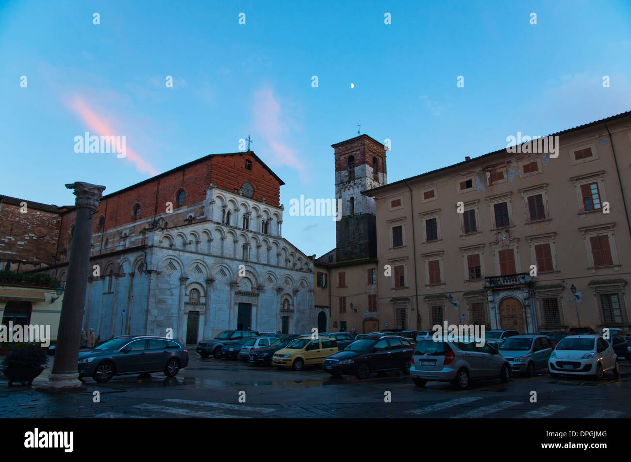 Piazza santa maria foris portam hi-res stock photography and images - Alamy