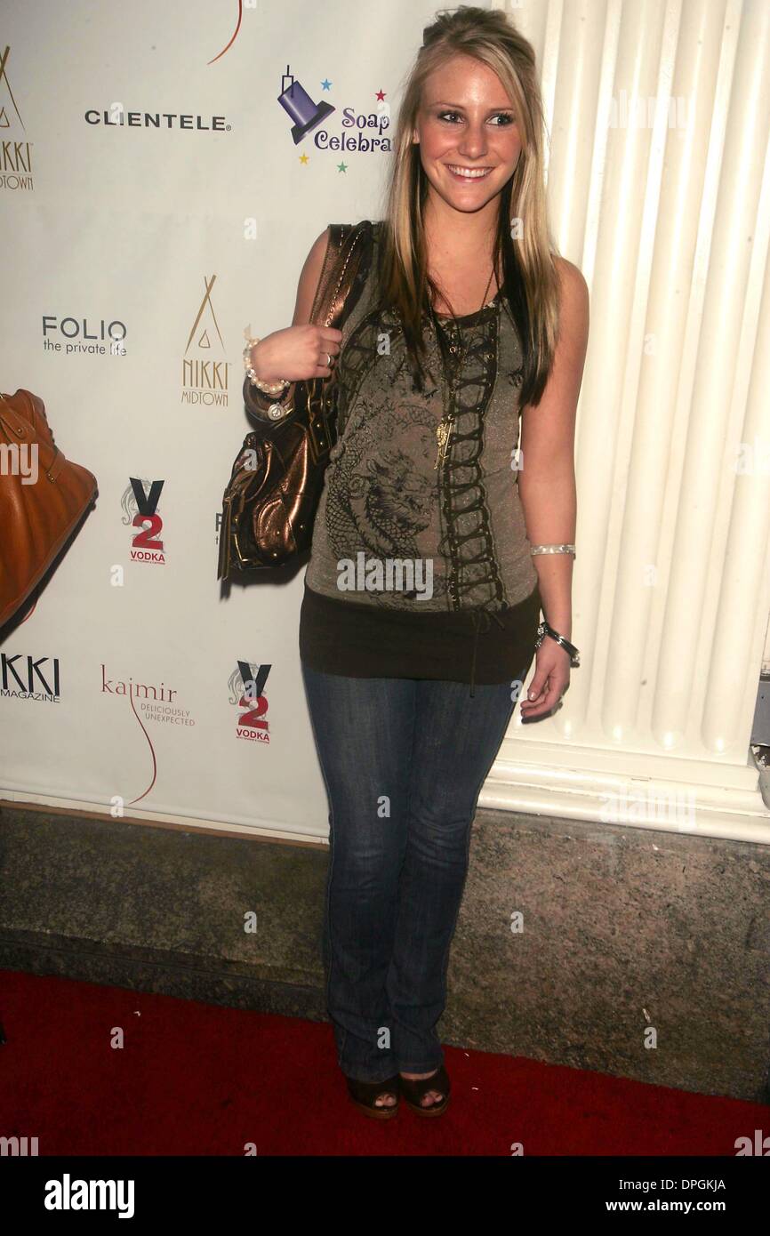 Nikki midtown hi-res stock photography and images - Alamy
