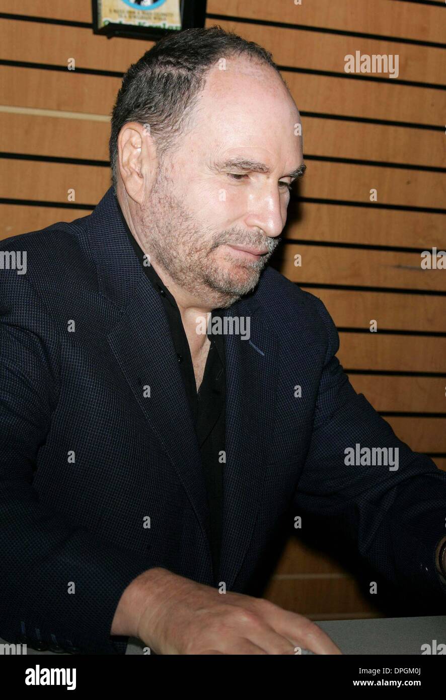 Gabe kaplan hi-res stock photography and images - Alamy