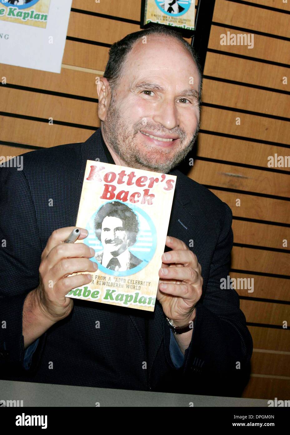 Gabe kaplan hi-res stock photography and images - Alamy