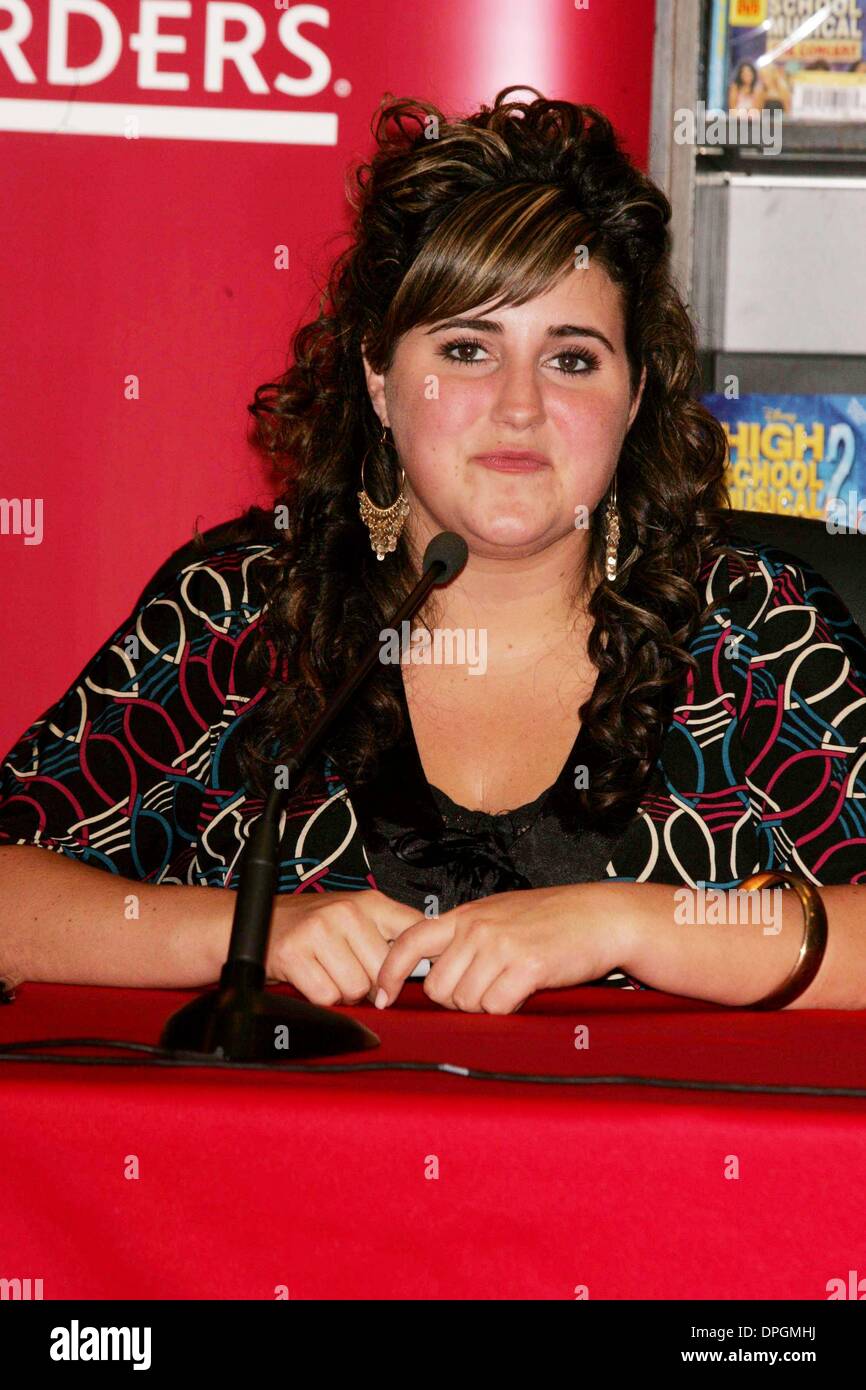 Disneys high school musical hi-res stock photography and images - Alamy