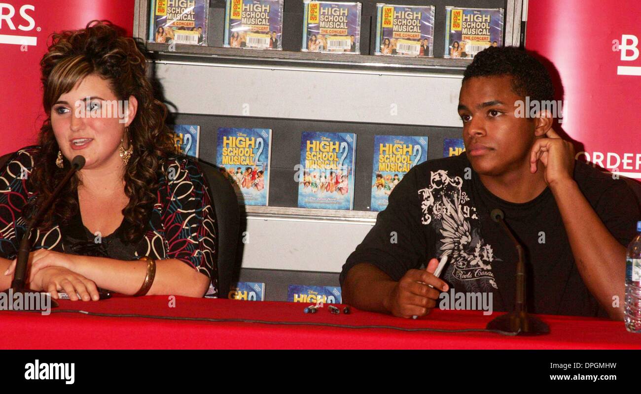 Aug. 7, 2006 - New York, New York, U.S. - EXCLUSIVE.KAYCEE STROH AND ...