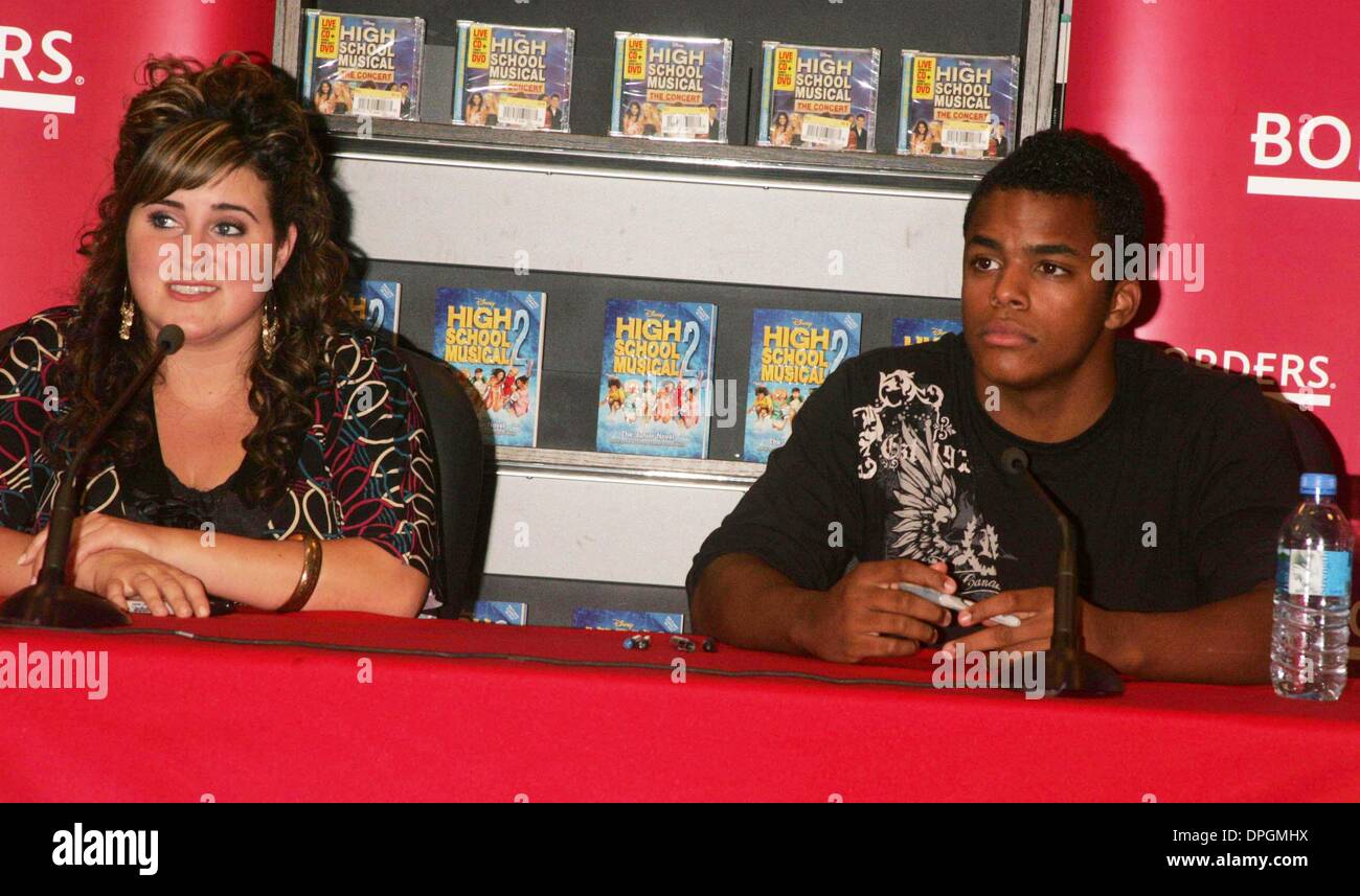 Aug. 7, 2006 - New York, New York, U.S. - EXCLUSIVE.KAYCEE STROH AND ...