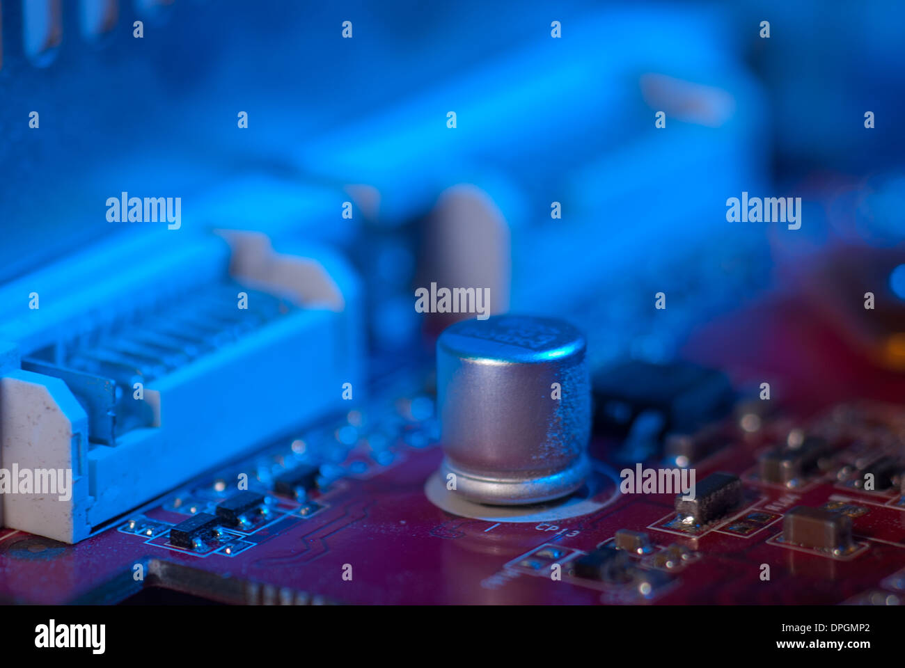 Capacitor hi-res stock photography and images - Alamy
