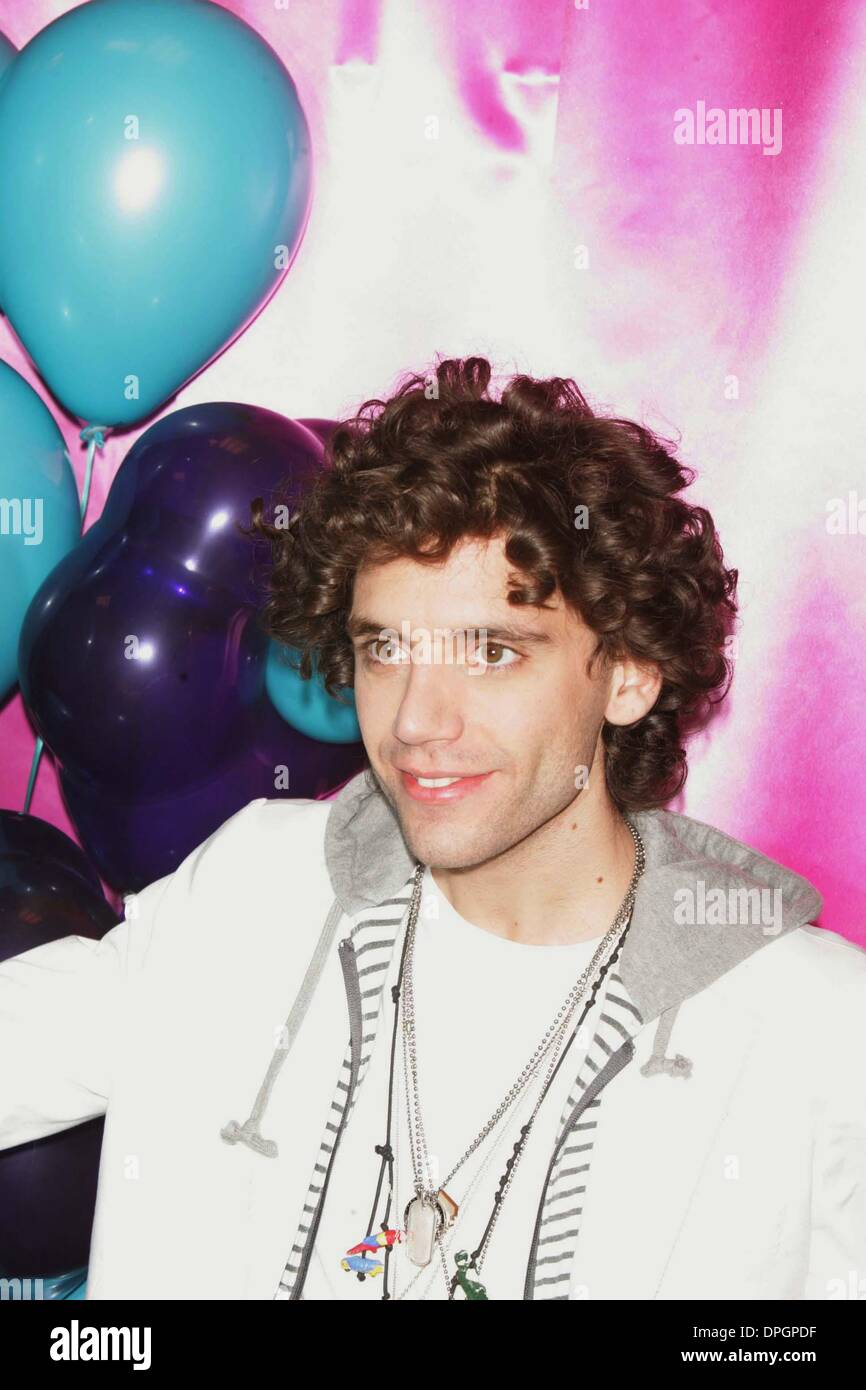 Mar. 29, 2006 - New York, New York, U.S. - BRITISH POP MUSIC SENSATION ...