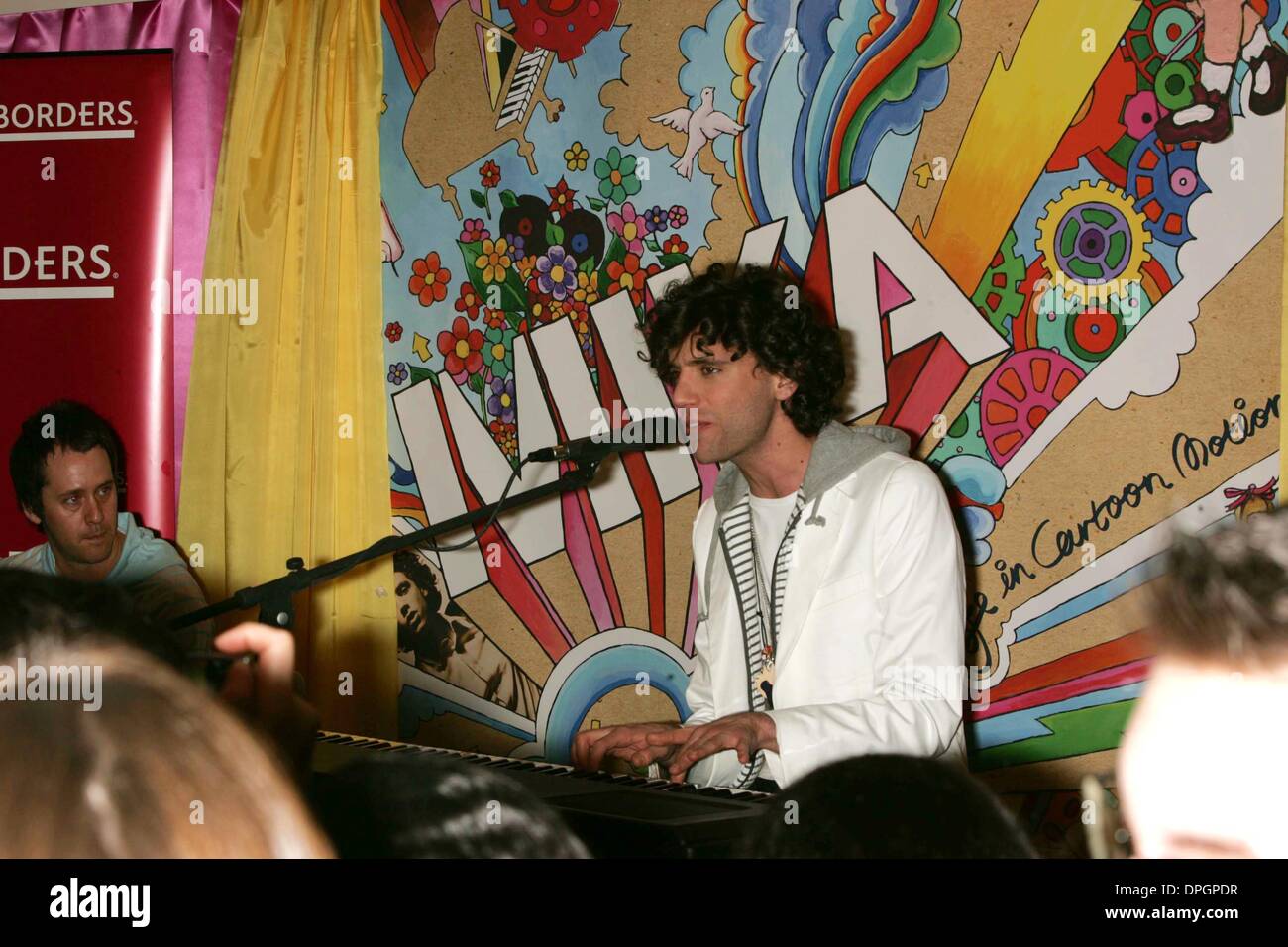 Mar. 29, 2006 - New York, New York, U.S. - BRITISH POP MUSIC SENSATION ...