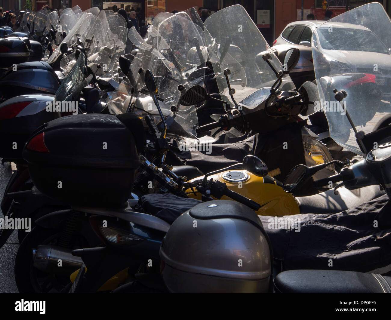 Motor cycles parked hi-res stock photography and images - Alamy