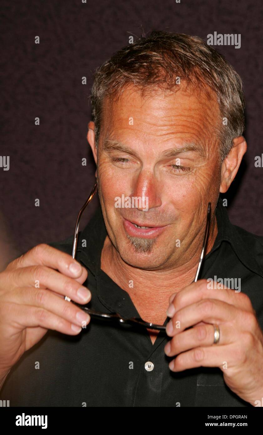 May 29, 2006 - New York, New York, U.S. - SCREENING OF ''MR. BROOKS ...