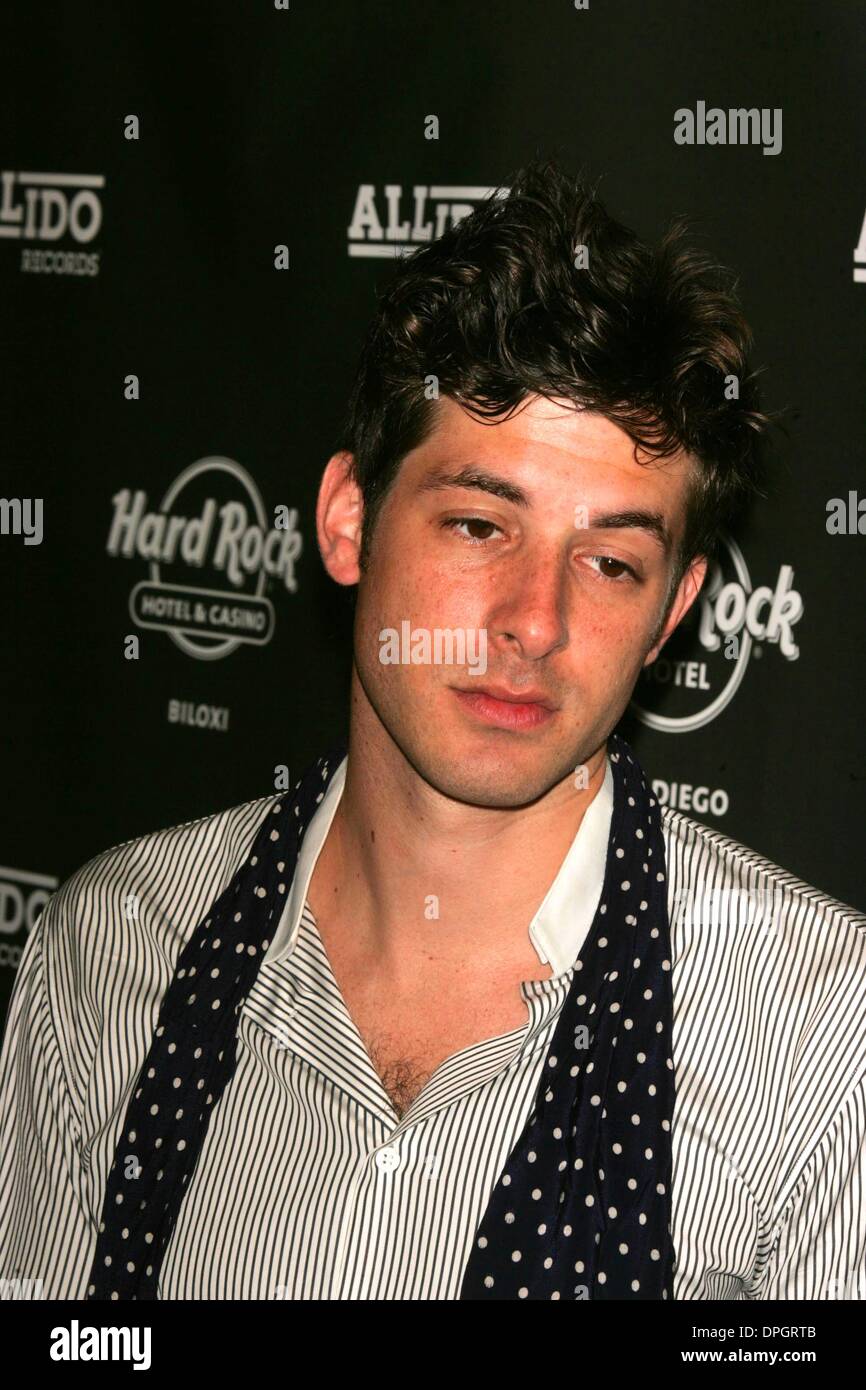 June 19, 2006 - New York, New York, U.S. - HARD ROCK CAFE HOSTS AN ...