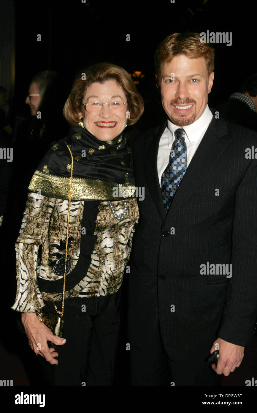 Oct. 20, 2006 - New York, New York, U.S. - SOCIALITES AND CELEBRITIES ...