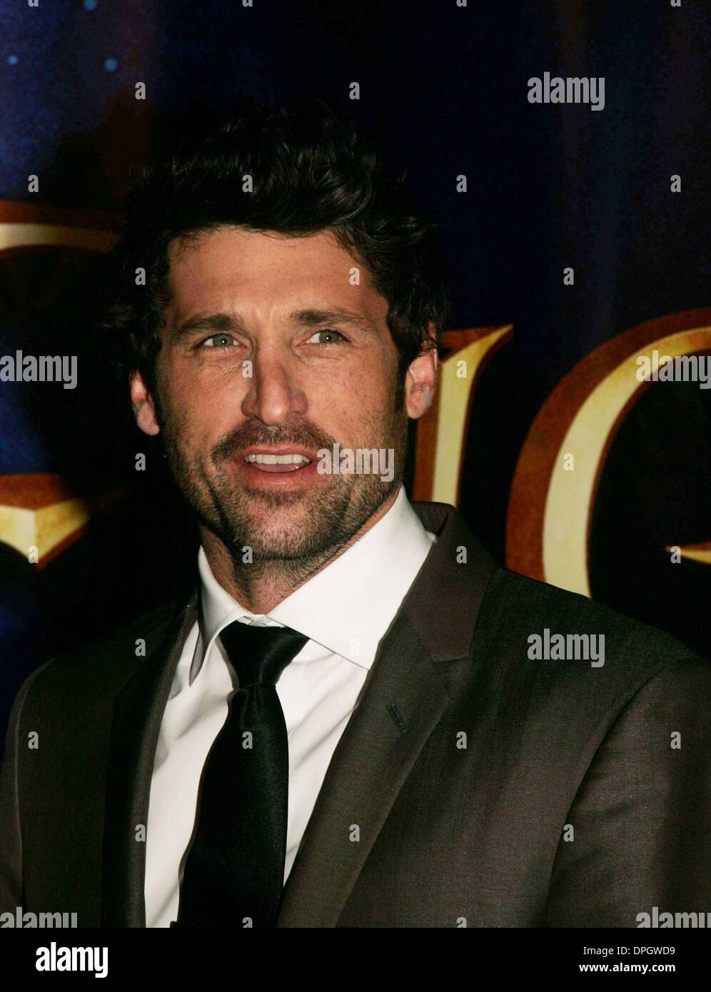 Enchanted 2007 patrick dempsey hi-res stock photography and images - Alamy
