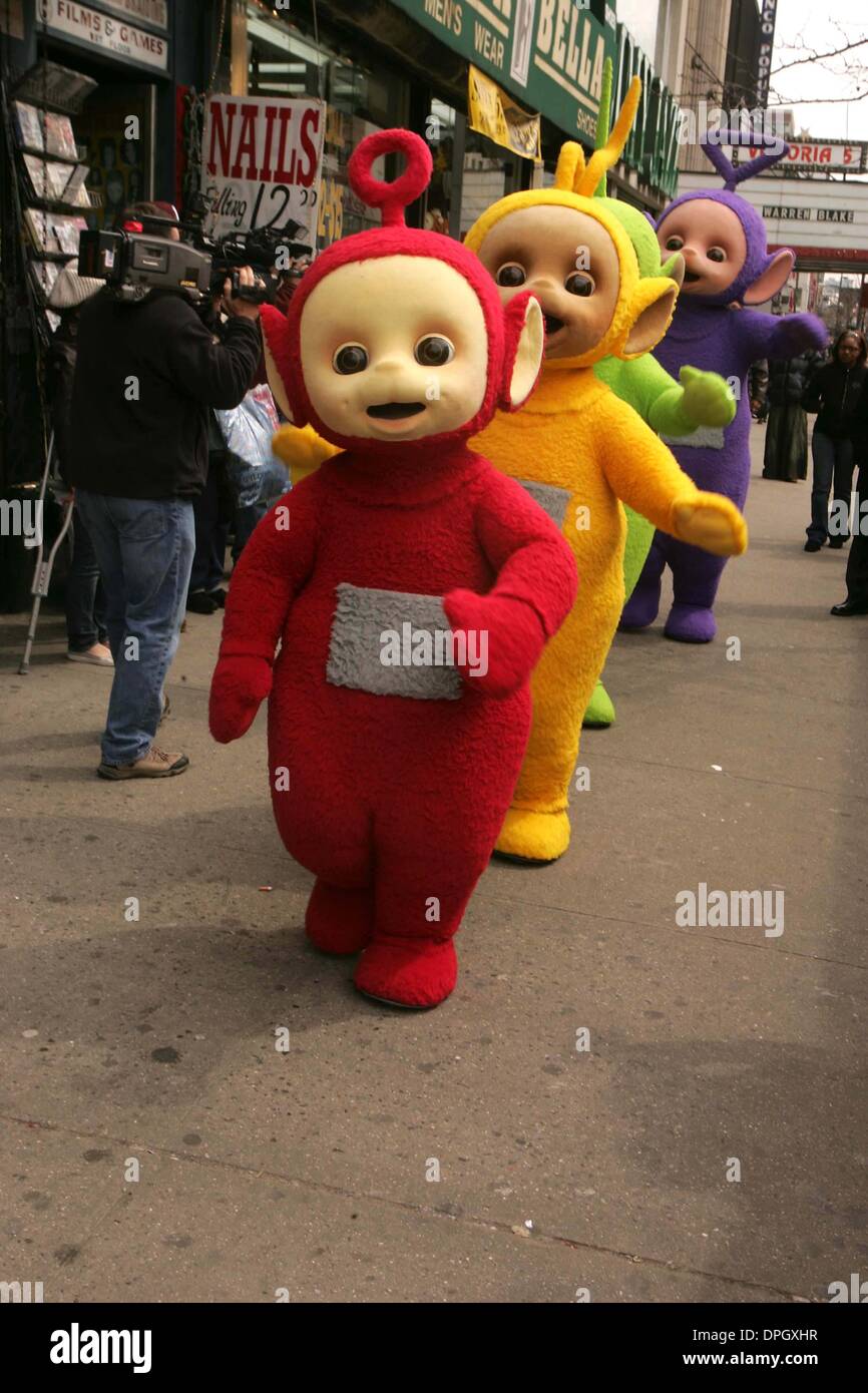 Mar. 25, 2006 - New York, New York, U.S. - THE TELETUBBIES KICK OFF IT ...