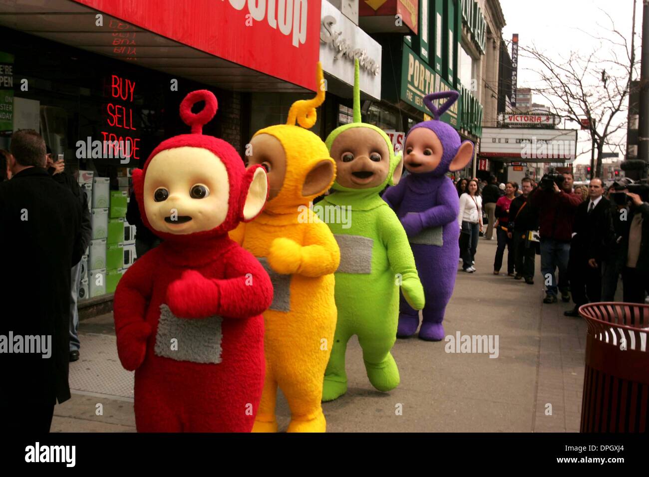 Mar. 25, 2006 - New York, New York, U.S. - THE TELETUBBIES KICK OFF IT ...