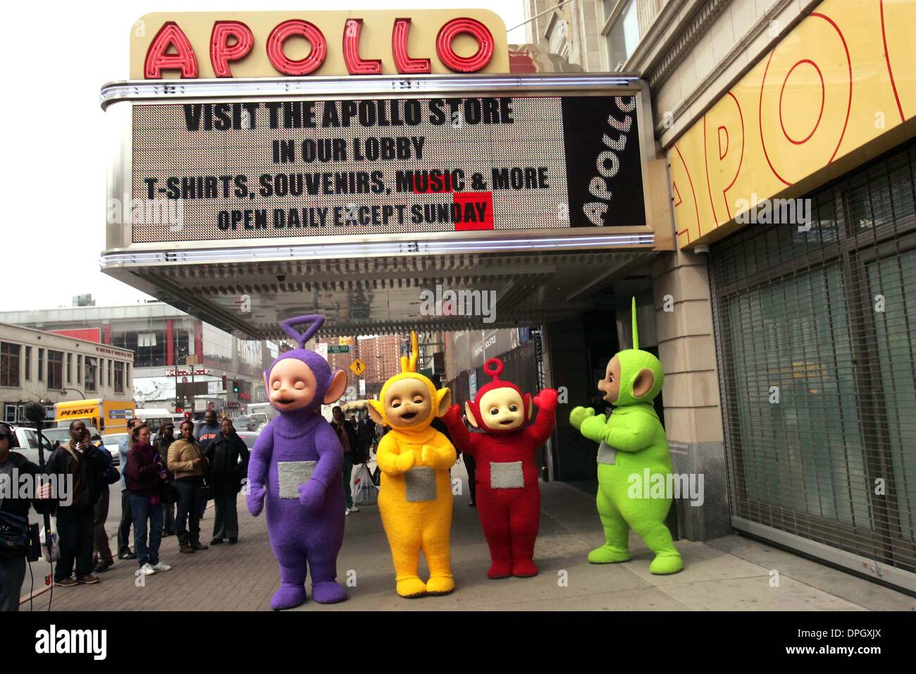 Mar. 25, 2006 - New York, New York, U.S. - THE TELETUBBIES KICK OFF IT ...
