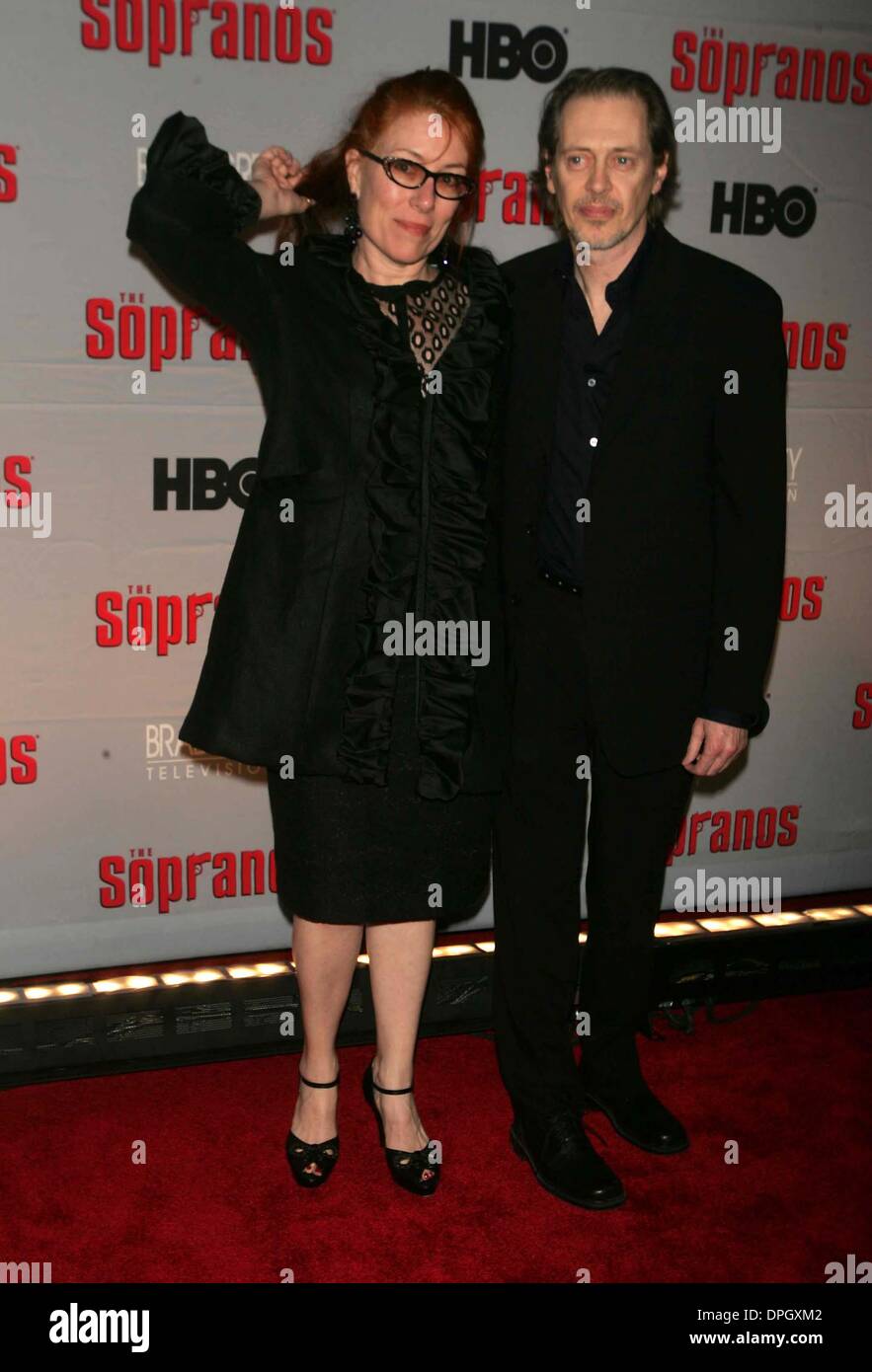 Mar. 27, 2006 - New York, New York, U.S. - ARRIVALS FOR SCREENING OF ...