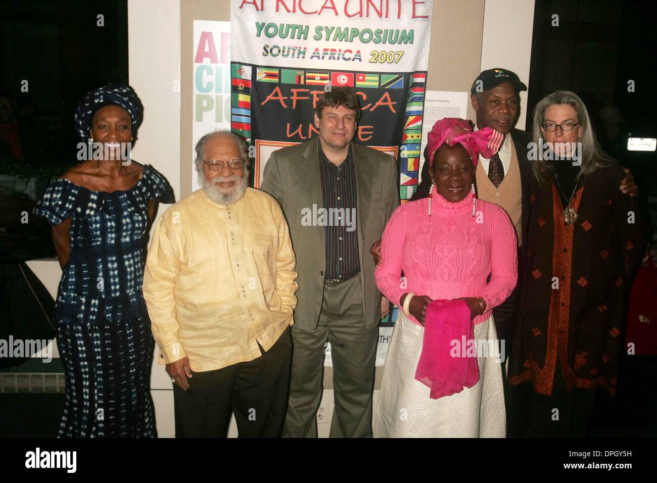 Apr. 7, 2006 - New York, New York, U.S. - DANNY GLOVER AND RITA MARLEY ...