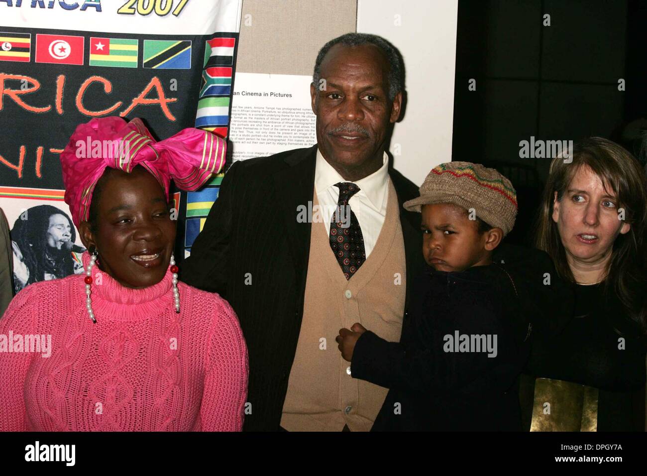 Apr. 7, 2006 - New York, New York, U.S. - DANNY GLOVER AND RITA MARLEY ...