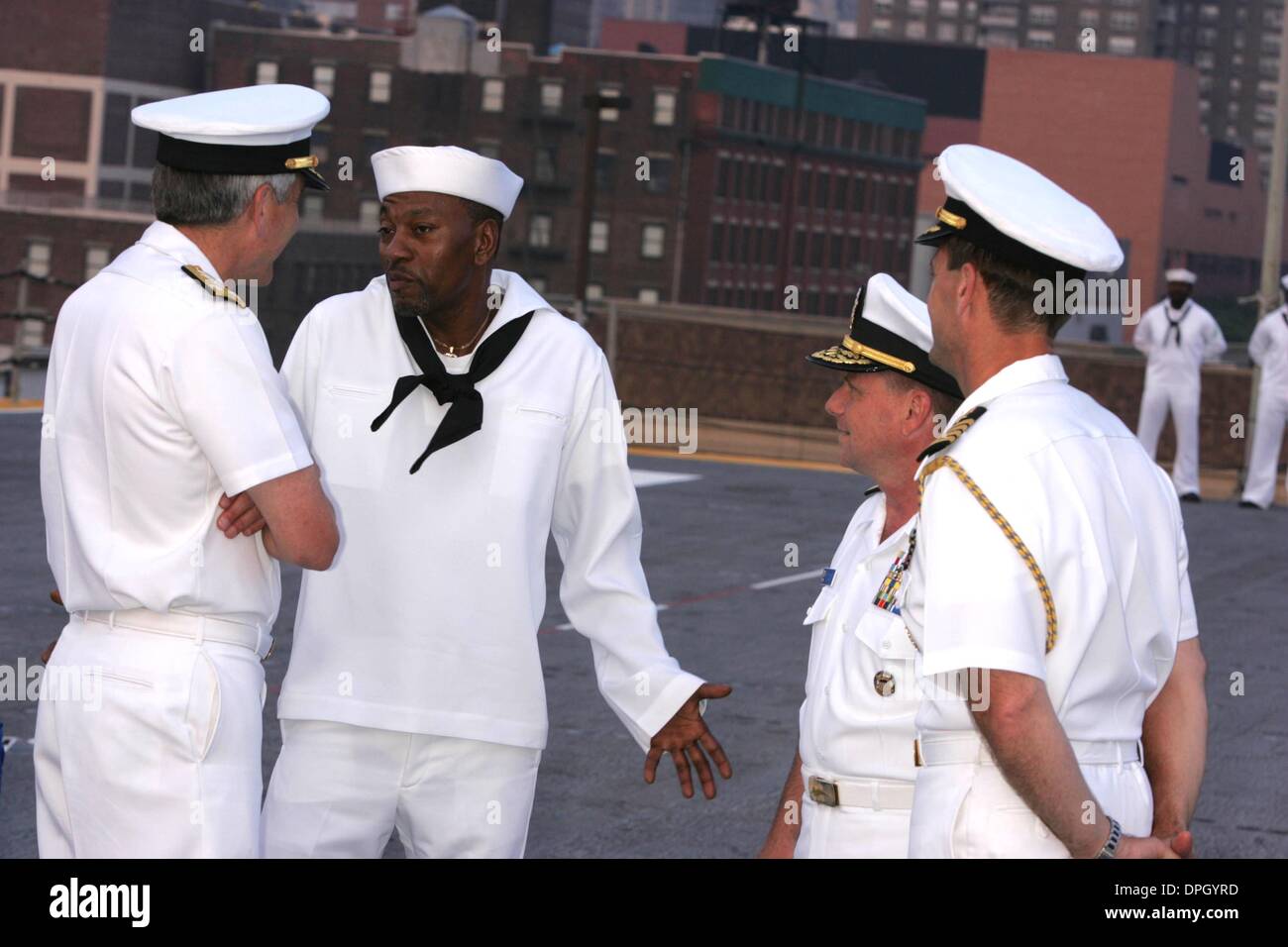 May 27, 2006 - New York, New York, U.S. - SUBWAY HERO AND FORMER ...