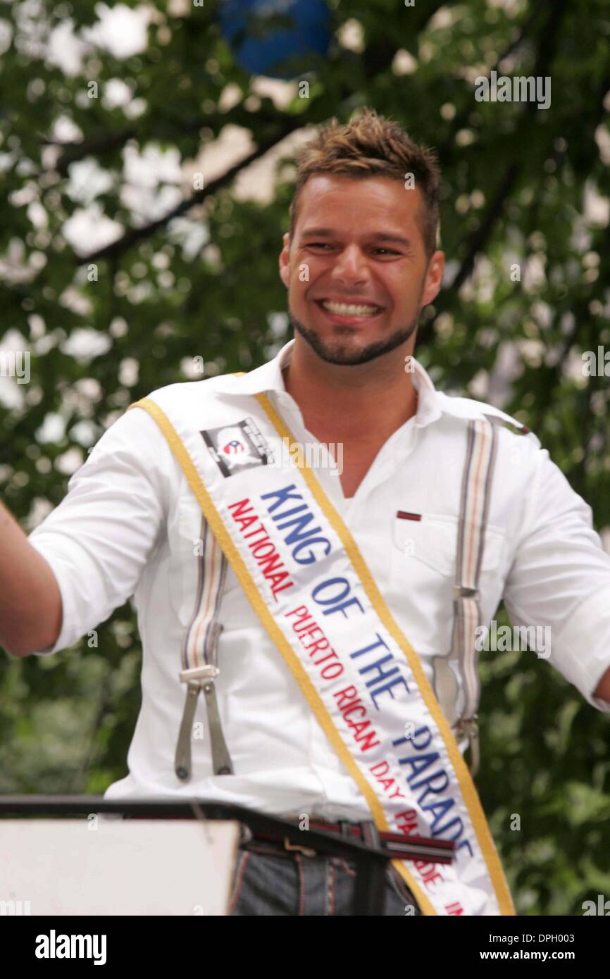 June 9, 2006 - New York, New York, U.S. - RICKY MARTIN IS GRAND ...