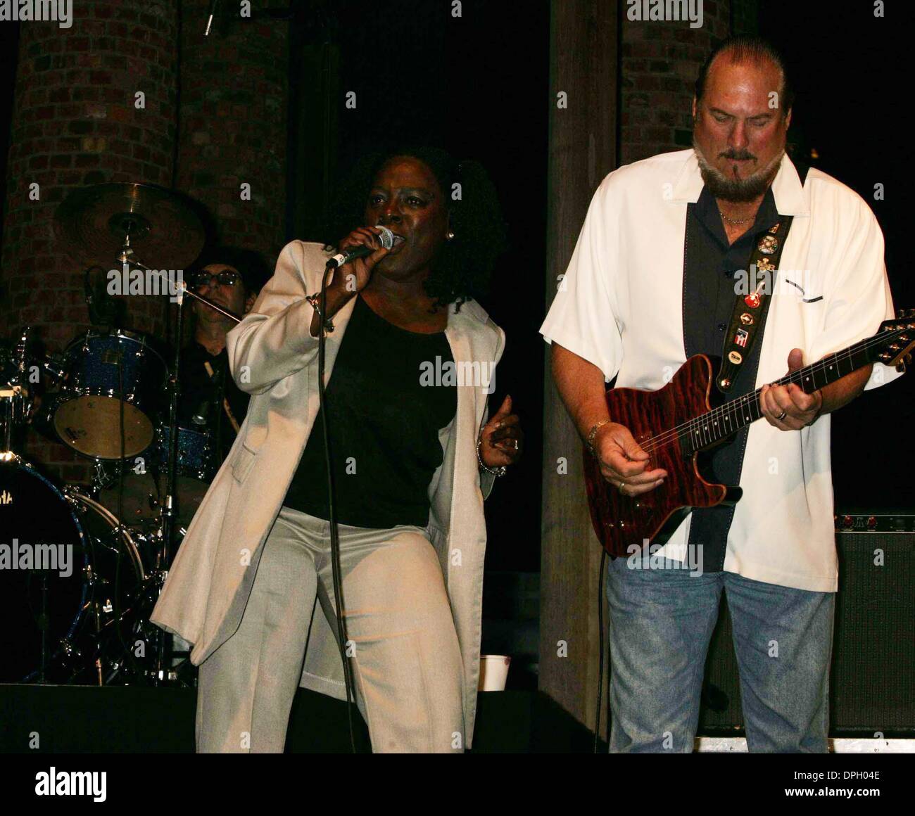 Steve cropper hi-res stock photography and images - Alamy
