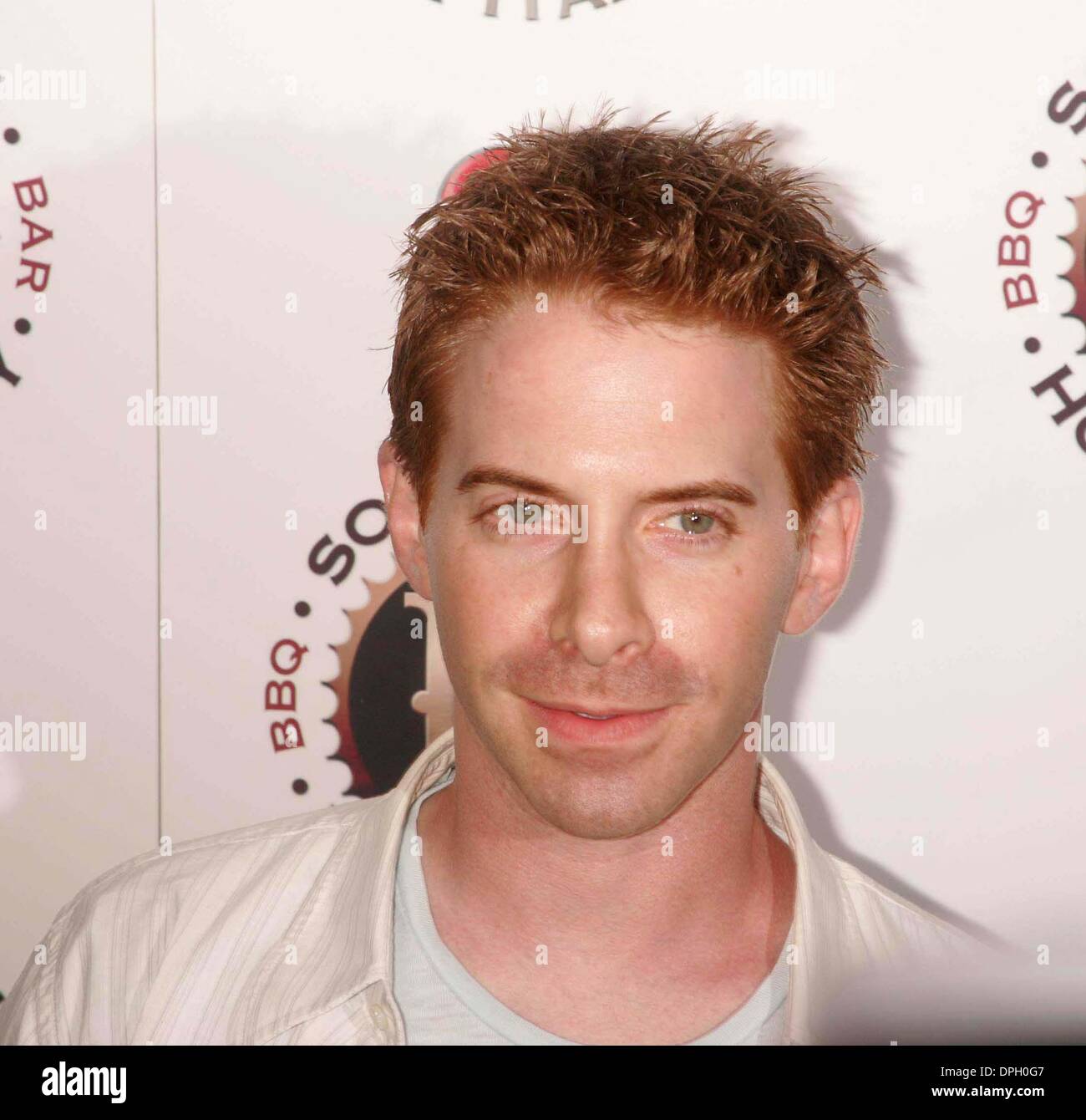 July 18, 2006 - New York, New York, U.S. - GRAND OPENING OF JUSTIN ...