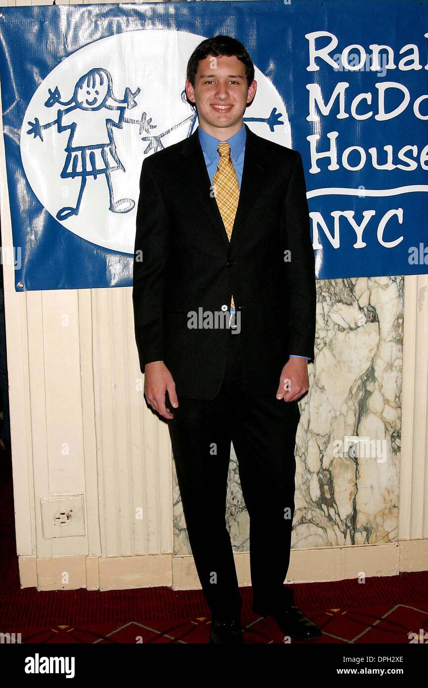 May 8, 2006 - New York, New York, U.S. - BRAD COLEMAN.K47800ML.RONALD ...