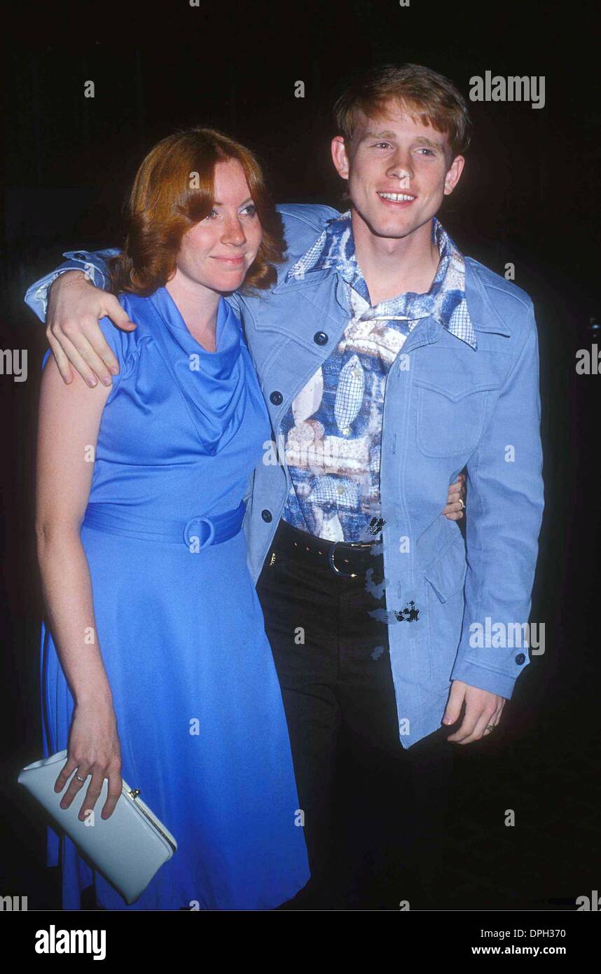 June 15, 2006 - Hollywood, California, U.S. - RON HOWARD WITH HIS WIFE ...